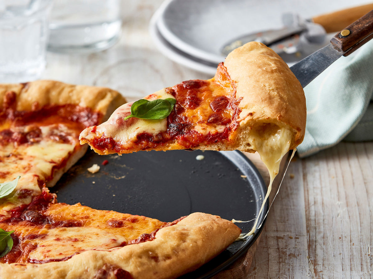 Stuffed Pizza Crust — NutriChef Kitchen